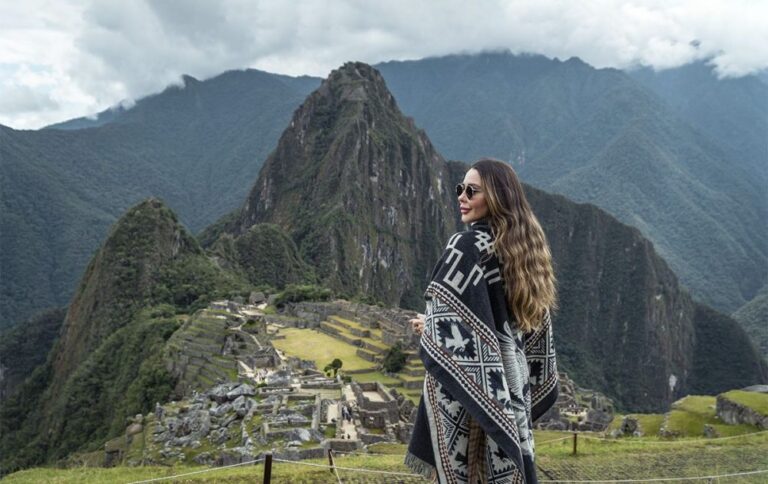 Perú Turismo y Moda: Combina Outfits con los Paisajes Más Icónicos de Perú